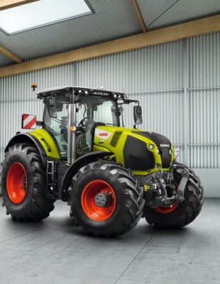 ტრაქტორი AXION 820