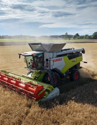 მარცვლეულის კომბაინი CLAAS TRION 700 - Agrosphere